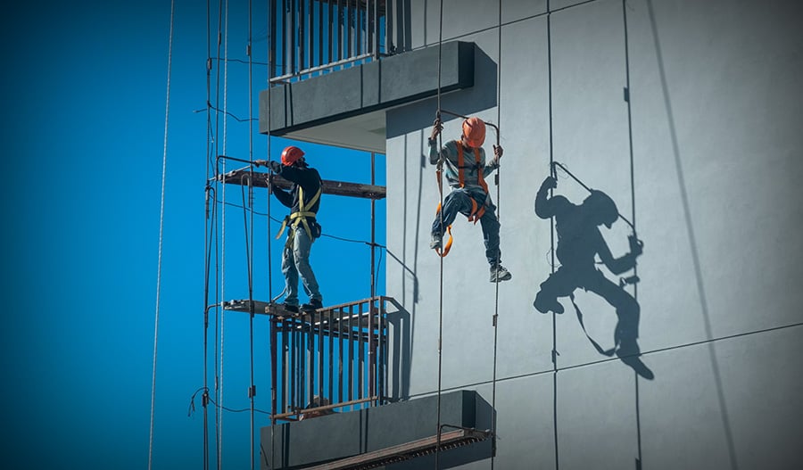 Uno de cada 8 accidentes de trabajo mortales son caídas desde altura